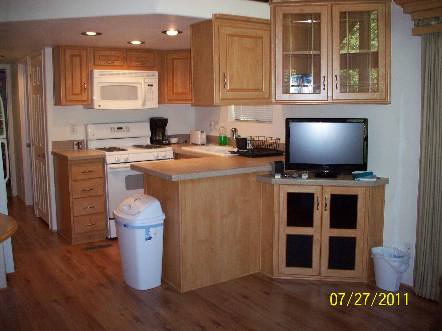 Creek Bend Cabin - Bluff Mountain Cabins in Hot Springs, NC